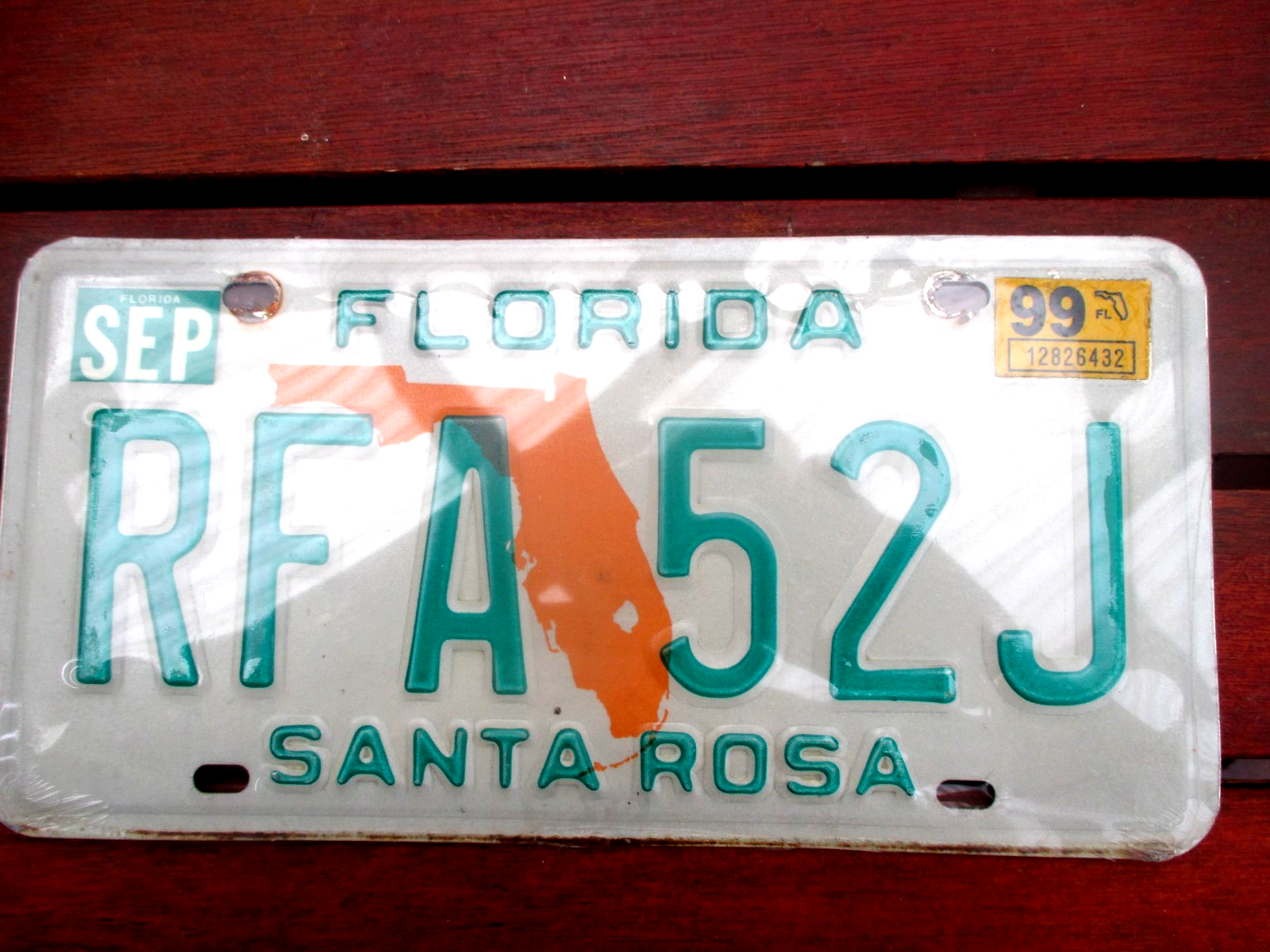 FLORIDA NUMBER PLATE - USA 1999 ISSUE Number plate RFA 52J | eBay Australia