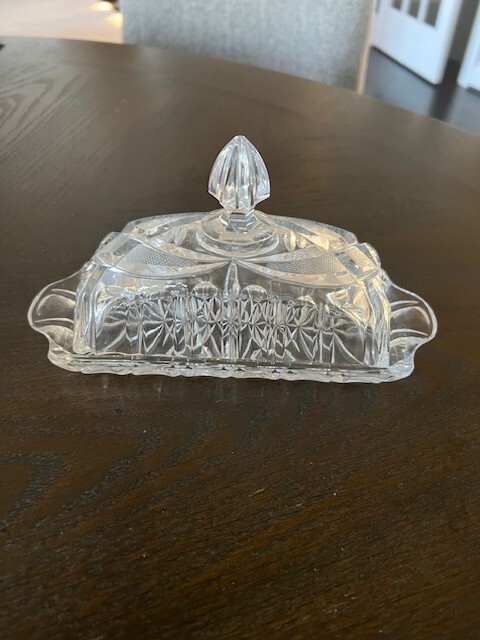 Vintage American Cut Covered Butter Dish With Etched Details 8"x3" | eBay