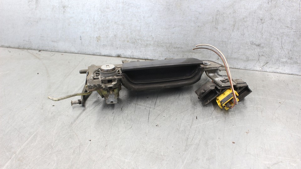 BMW E36 Exterior Outside DOOR HANDLE Right Passenger 325 328 323 318 M3 ...