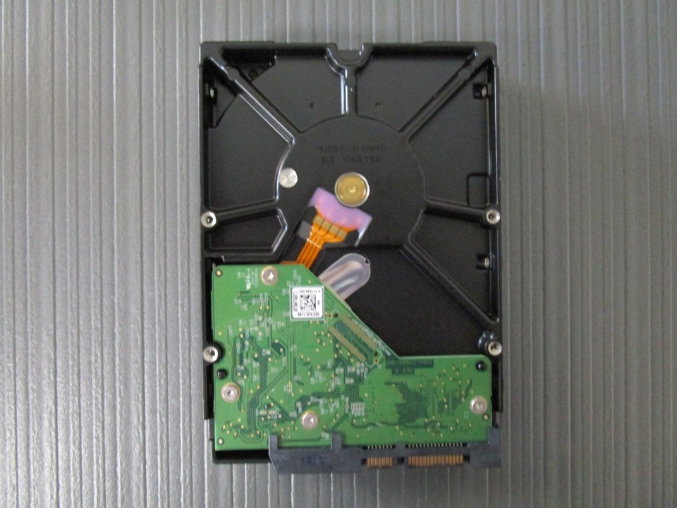 Western Digital WD Purple 2TB 3.5" SATA Hard Drive WD20PURX ...