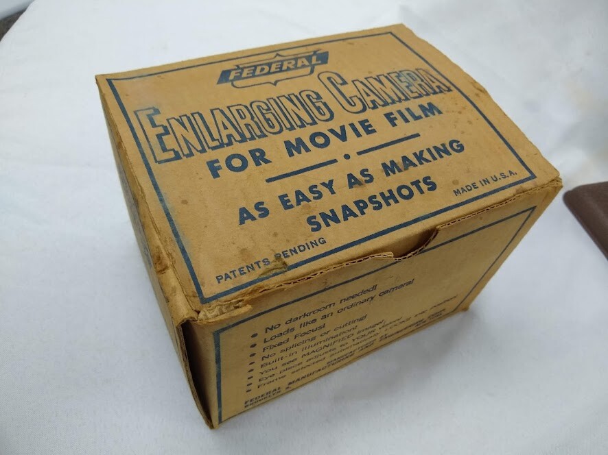 1950s Federal model 8A 8mm enlarging camera 127 film + box + paperwork ...
