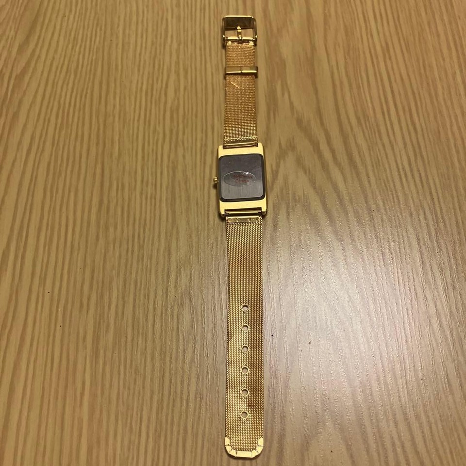 As is Women's CELEBRITY Gold Quartz Watch | eBay