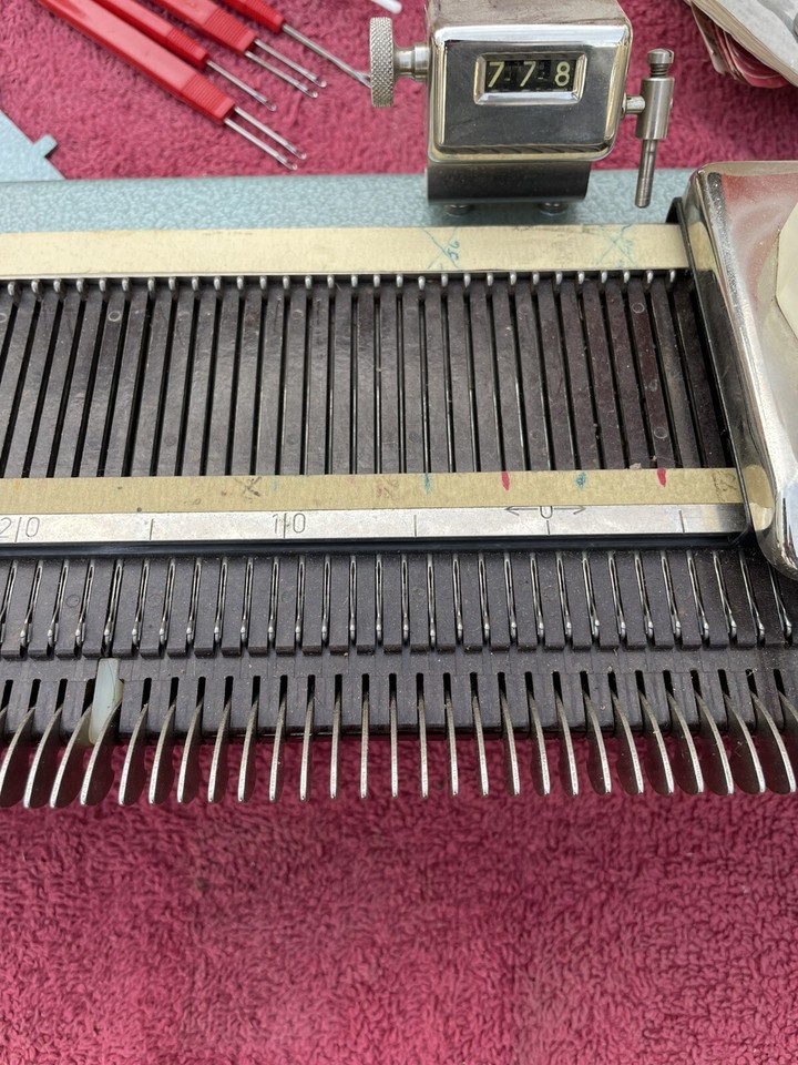 Vintage Strick-Matador Tanzer Werk Knitting Machine Made In Germany ...
