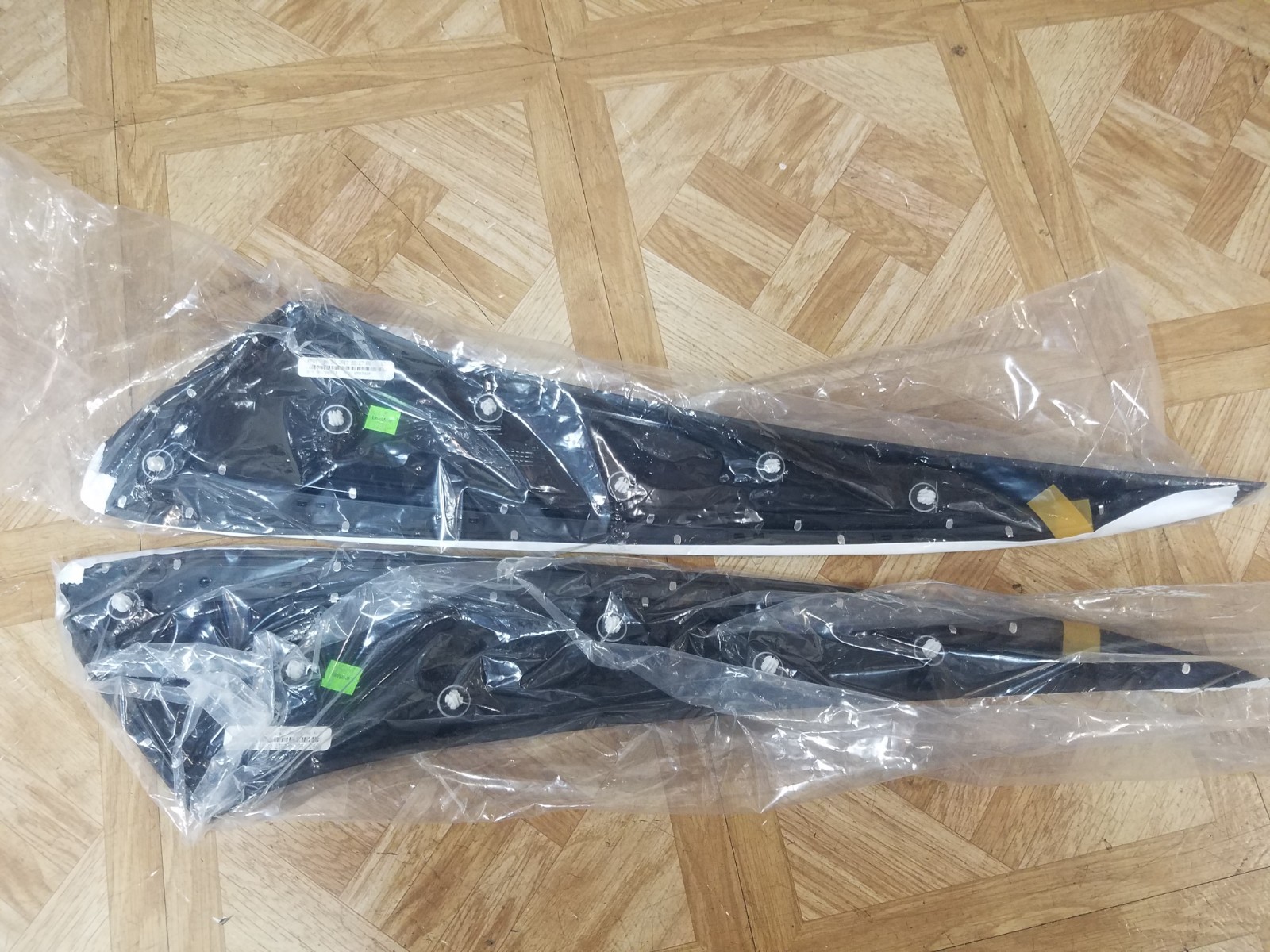 2014-2017 TOYOTA CAMRY LEFT&RIGHT PILLAR MOLDING 75056-06010/75055 ...