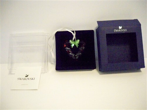 SWAROVSKI JOYFUL CANDY CANE HEART ORNAMENT 5403314 | eBay