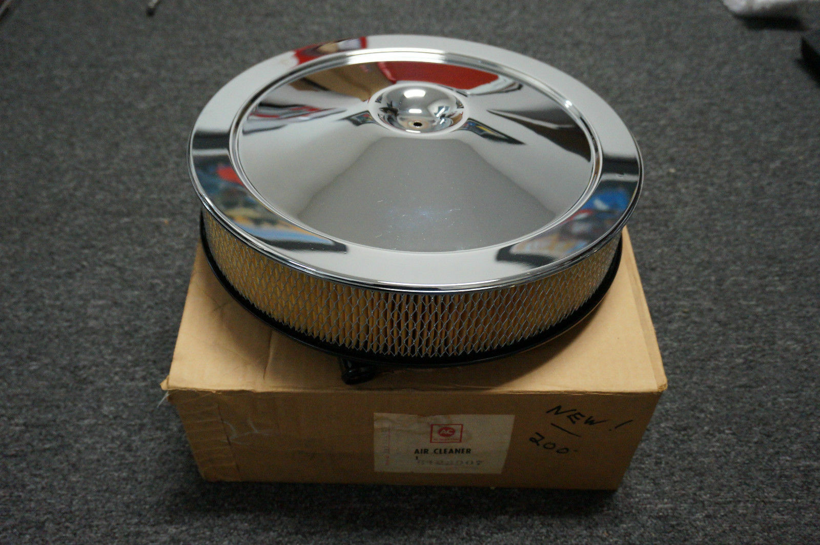 GM NOS AC Chevrolet Air Cleaner 6423907 Chevelle Camaro Corvette 427 ...