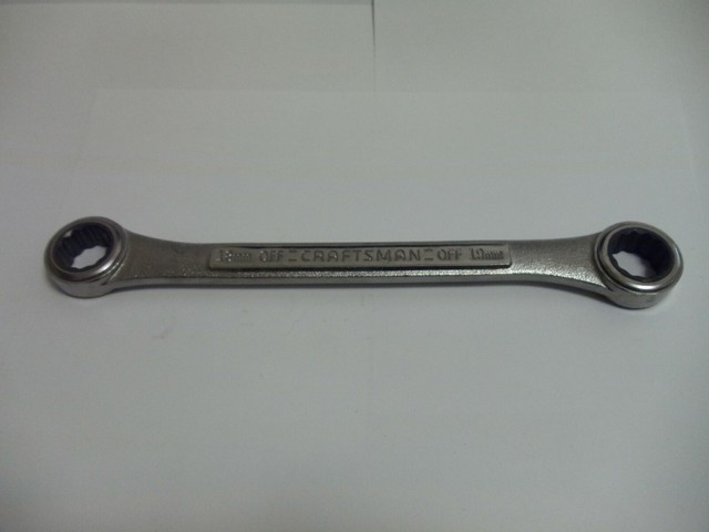 Craftsman Double Box End Ratcheting Wrench 18mm & 19mm 42597 inv. VA ...