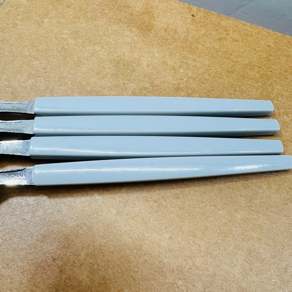 MCM 4 stainless dinner forks gray Plastic Handle Flatware Silverware ...