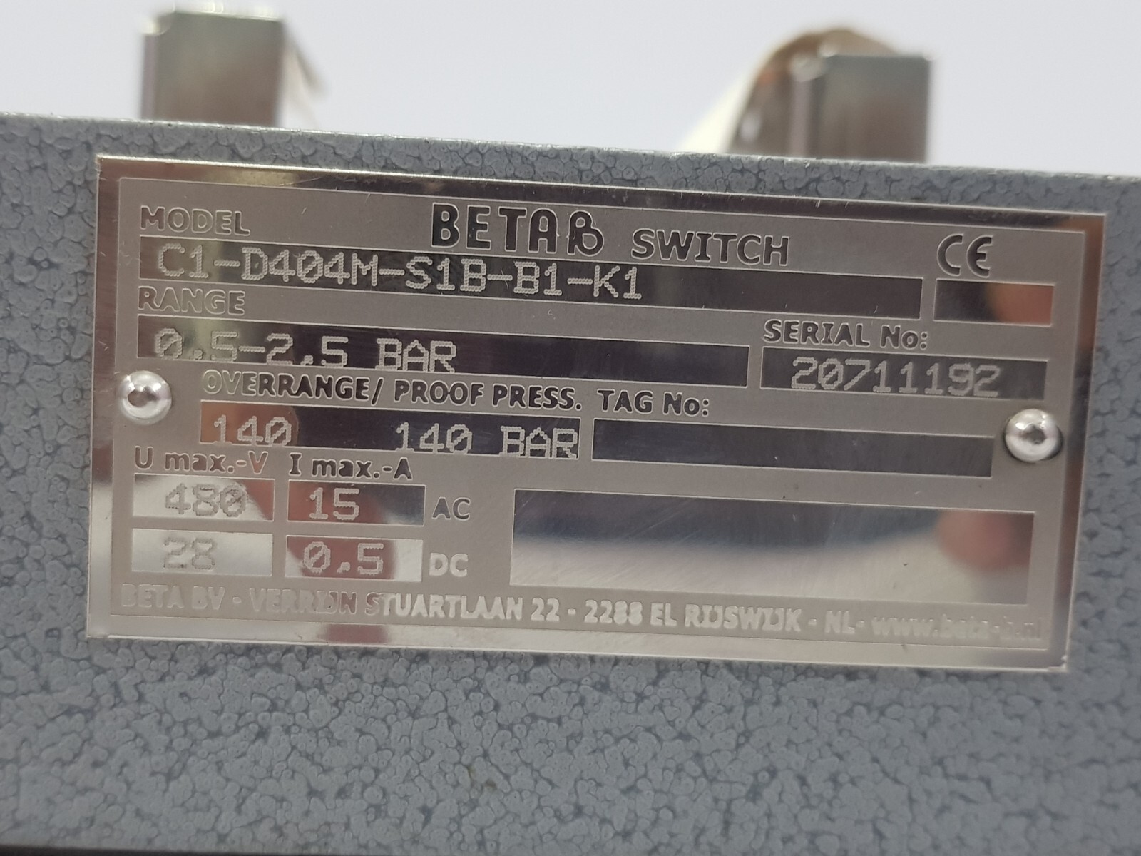 BETA DIFFERENTIAL PRESSURE SWITCH C1-D404M-S1B-B1-K1 0.5-2.5 BAR / FAST ...