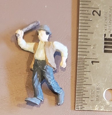 Arttista #1421 - Railroad "Bull" Running - O Scale Figure | eBay