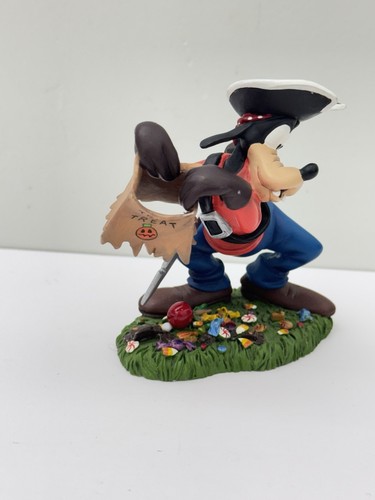 Danbury Mint Disney Perpetual Calendar October Figurine Goofy Halloween ...