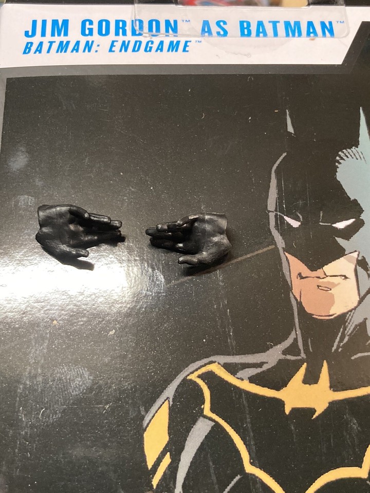 McFarlane DC Jim Gordon as Batman Male OPEN HANDS 7" 1/10 Scale FODDER ...