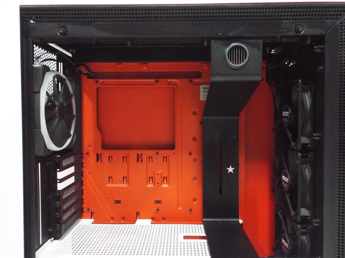 Nzxt H700 Nukacola Is A Pc Case Designed For Fallout Fans