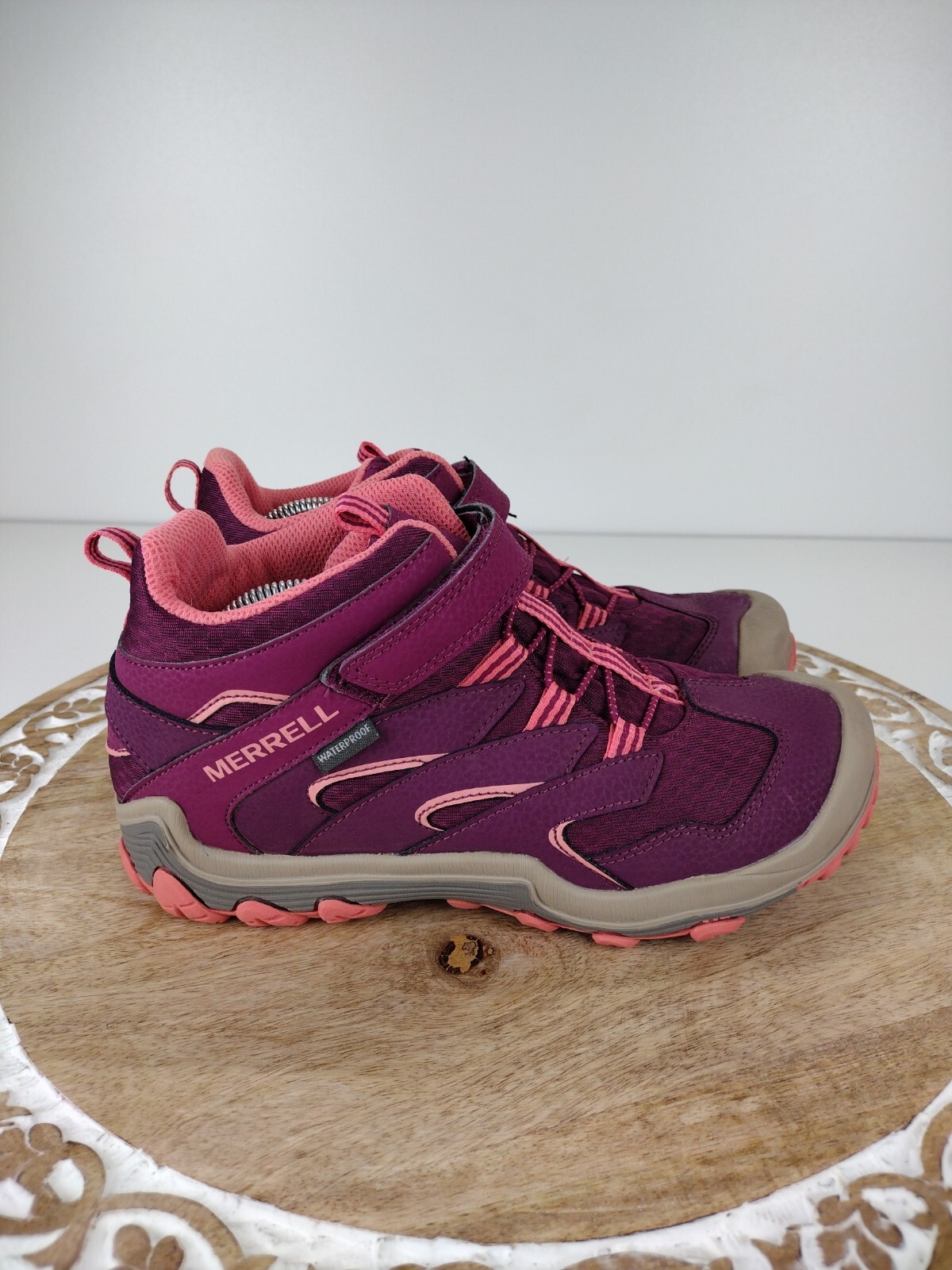 Merrell Chameleon 7 Access Mid MK162178 Pink Hiking Sneakers Girls Size ...