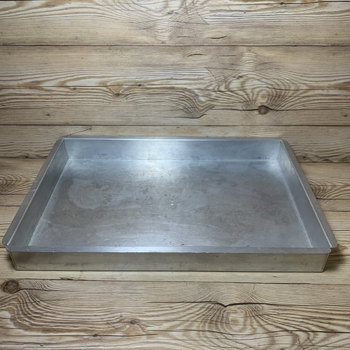 Magic Line Rectangle Sheet Cake Pan 12x18x2 Square Corners Heavy ...