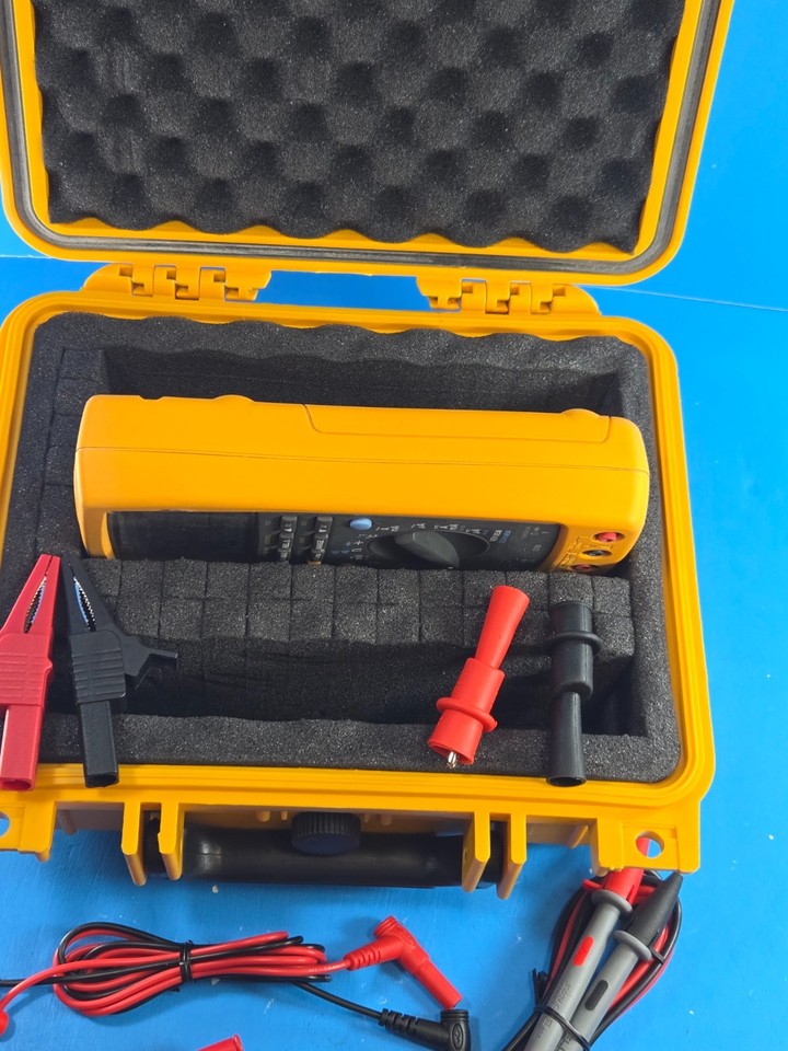 Fluke 189 TRMS Digital Multimeter ! | eBay