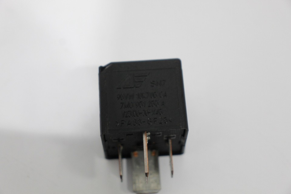 VW Jetta 1G Mk2 Contact Close Relay 100 7M0951253A | eBay Australia
