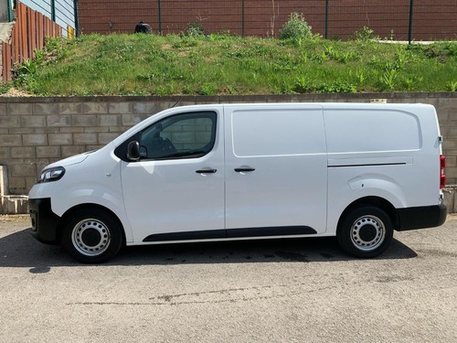 VAUXHALL VIVARO 2.0 Turbo D 3100 Dynamic LWB L2H1 ONLY 46,953 MILES VAT ...