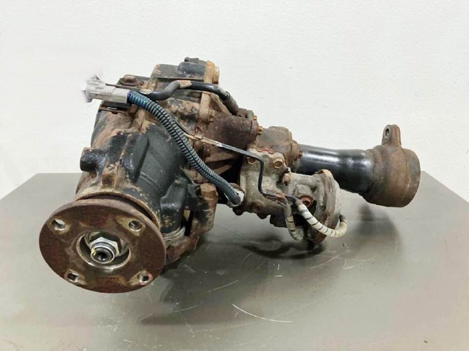 1996-2000 Toyota 4Runner Front Axle Differential Carrier 4.10 Ratio | eBay