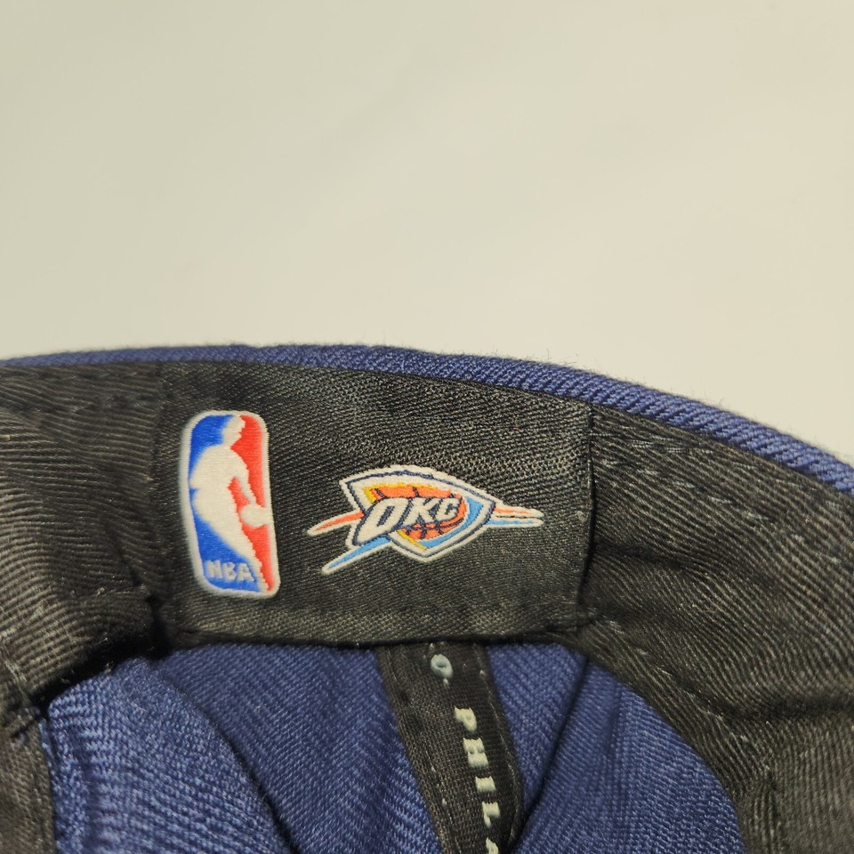 Mitchell & Ness Oklahoma City Thunder Adjustable Snapback Rainbow Logo ...