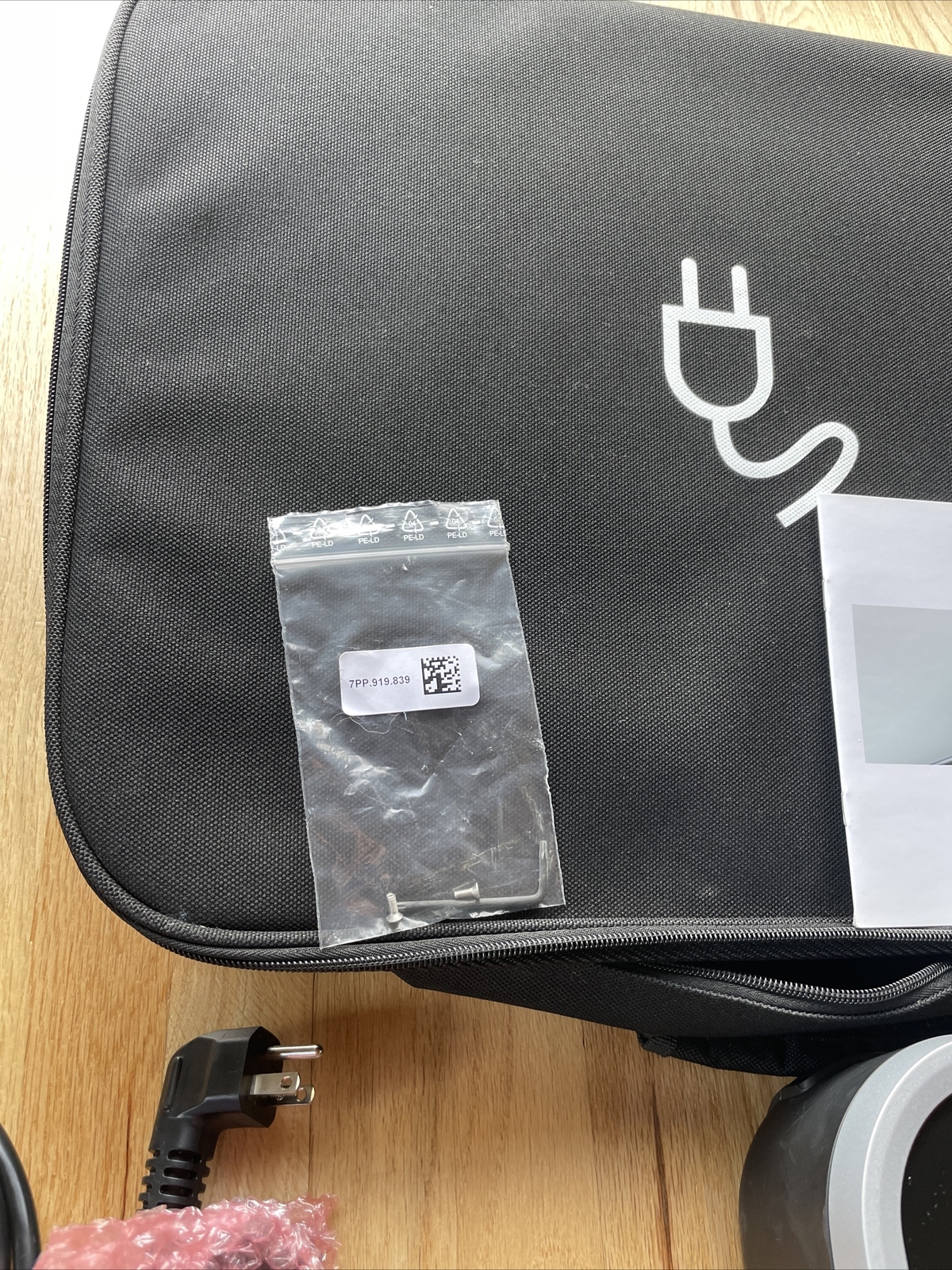 Porsche 918 Spyder 970 Panamera Cayenne Universal Charger 7PP971675B ...