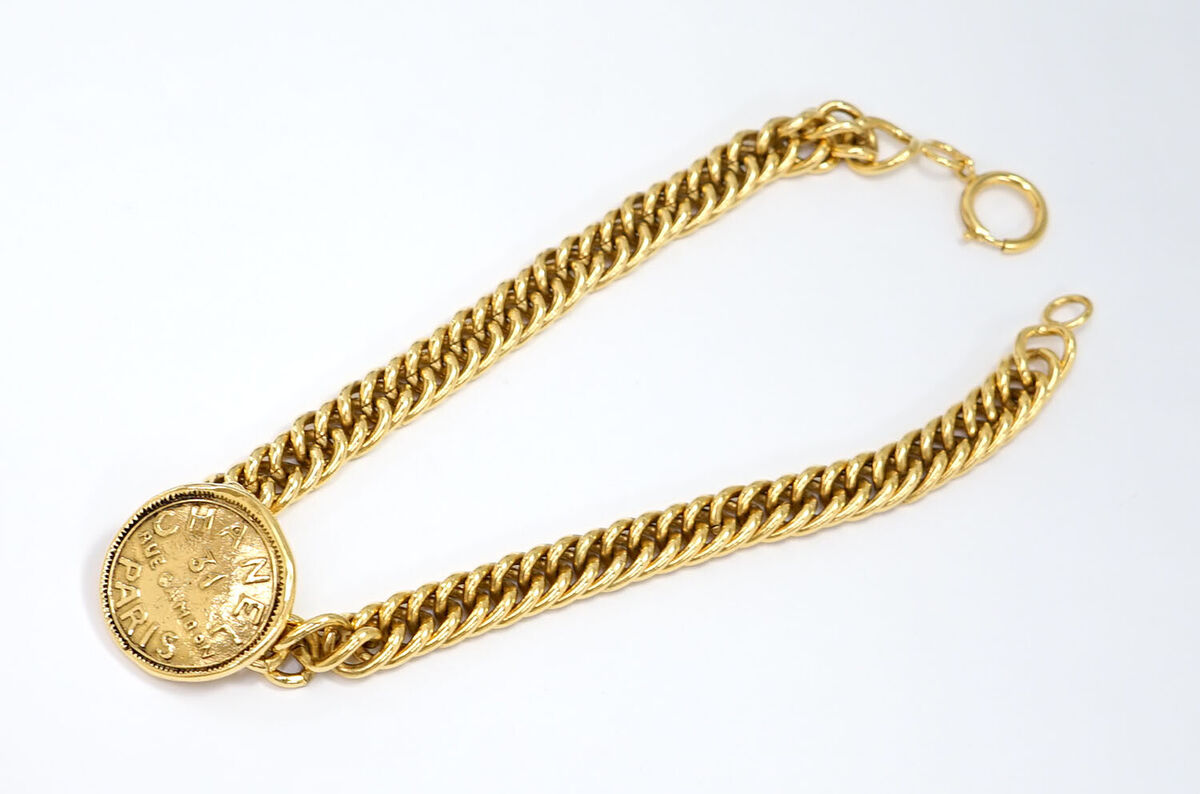 CHANEL 31 RUE CAMBON PARIS Coin Choker Necklace 16 CHANEL 31 RUE CAMBON PARIS Coin Choker Necklace 16