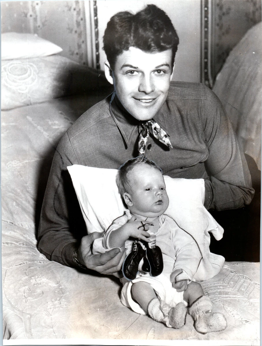 Clara Bow And Rex Bell