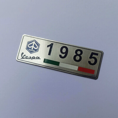 1985 year VESPA custom PLAKETTE EMBLEM badge logo super sprint px 150 ...