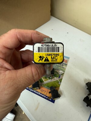 CHEVY TAHOE SILVERADO YUKON ESCALADE FRONT SENSOR OEM 15057506 | eBay