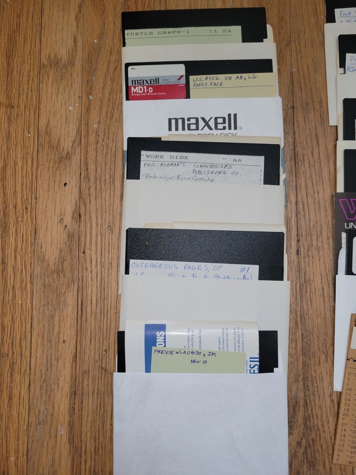 Lot of 17 Commodore 64 / 128 Software Games Disks C64 C128 | eBay