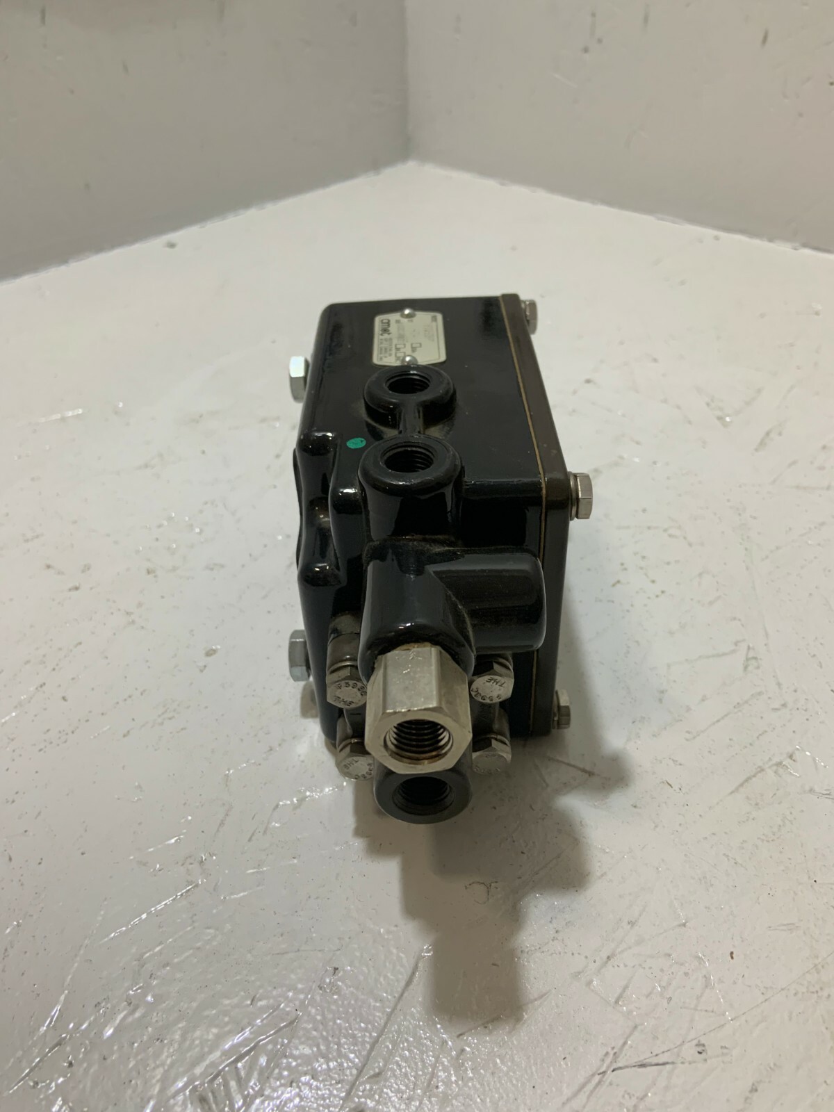 Amot Controls 1672E3F1 Pressure Sensing Valve | eBay