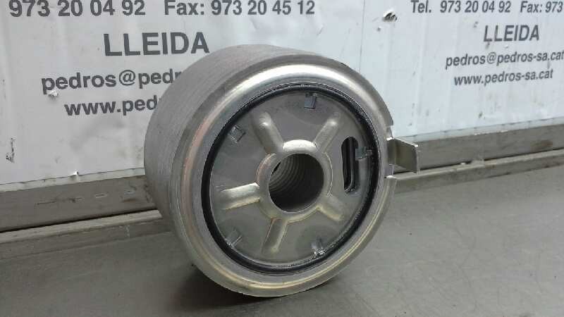 324288015 RADIATORE OLIO MOTORE / 5M30001 / 21305AW400 / 617682 PER ...