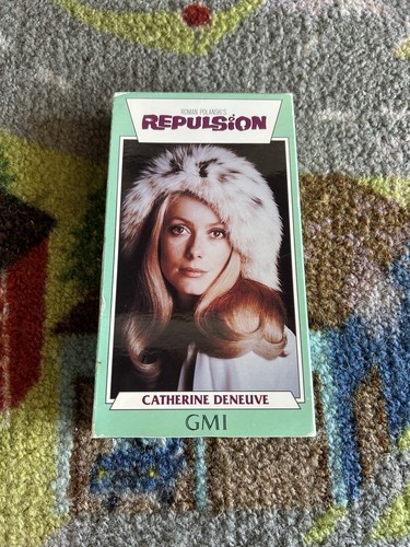 Roman Polanski Repulsion VHS 1965 (1991 edition) Cult Classic Catherine ...