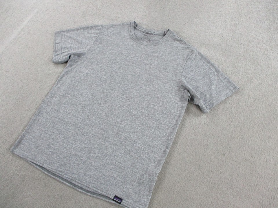 Patagonia Shirt Mens Small Gray Capilene Cool Daily UPF 50+ Performance ...