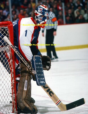 WAYNE THOMAS Defends HIS NET 11x14 Photo NEW YORK RANGERS Star GOALIE L ...
