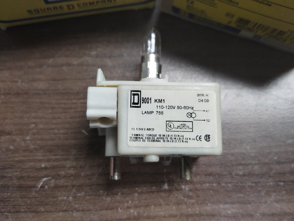 *NEW OLD STOCK* SQUARE D 9001KM1 FINGERSAFE LIGHT MODULE | eBay