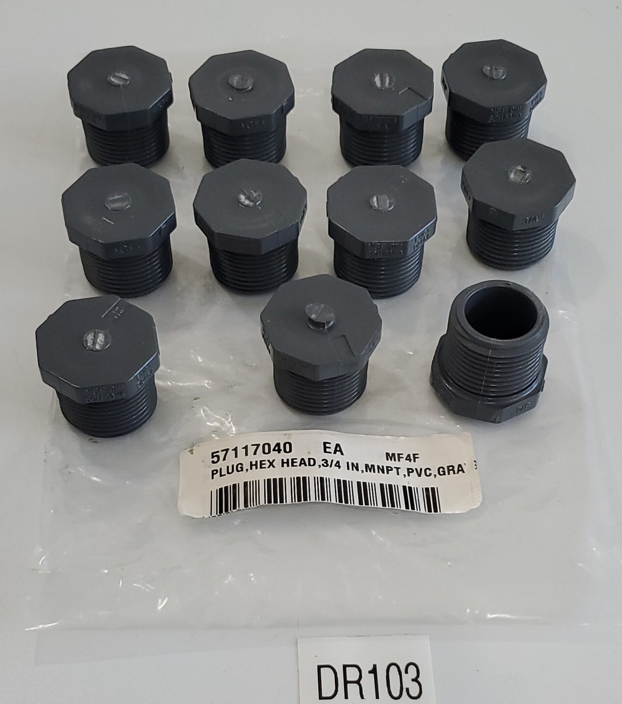 *NEW* [11] GF NSF-PW SCH80 PVC1 D2464 High Strength Threaded Plug ...
