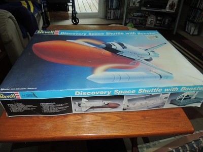 Revell Discovery Space Shuttle with Boosters Model Kit 4544 NEW Open ...