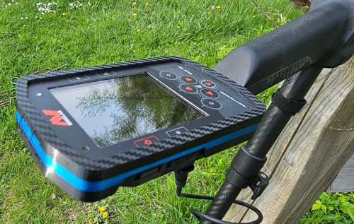 Minelab Manticore Two Tone Black/Blue Flex-Rubber Protective Control ...