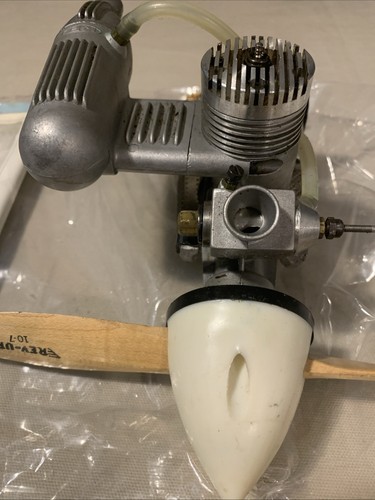 KB K&B 40 RC Model Airplane Engine With Muffler Parts Estate Untested ...