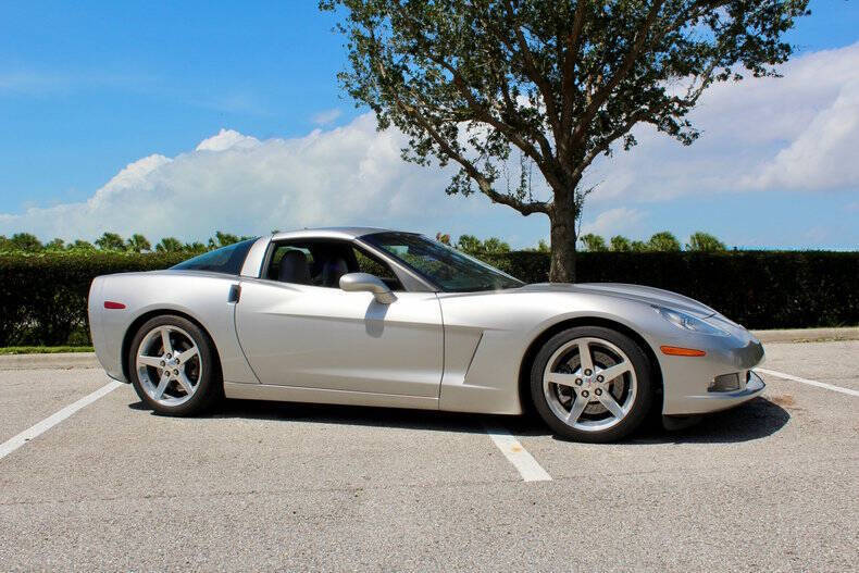 2005 Chevrolet Corvette Base 2dr Coupe | eBay