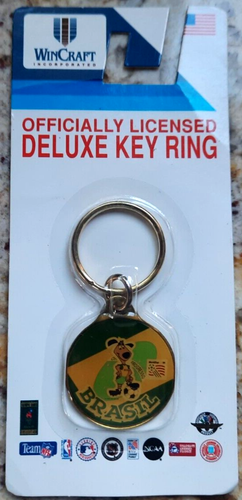 BRASIL NATIONAL SOCCER KEY CHAIN BY WINCRAFT MADE IN USA OFFICIALLY ...