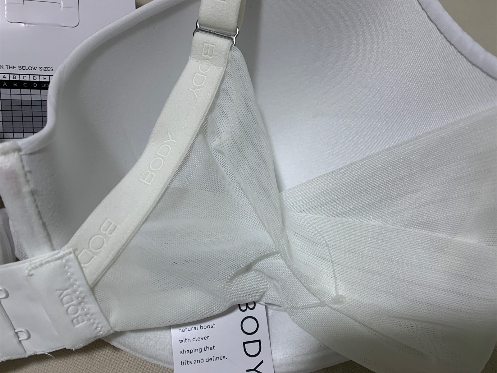 M&S BODY SHAPE DEFINE UNDERWIRED NATURAL UPLIFT FULL CUP Bra In WHITE ...