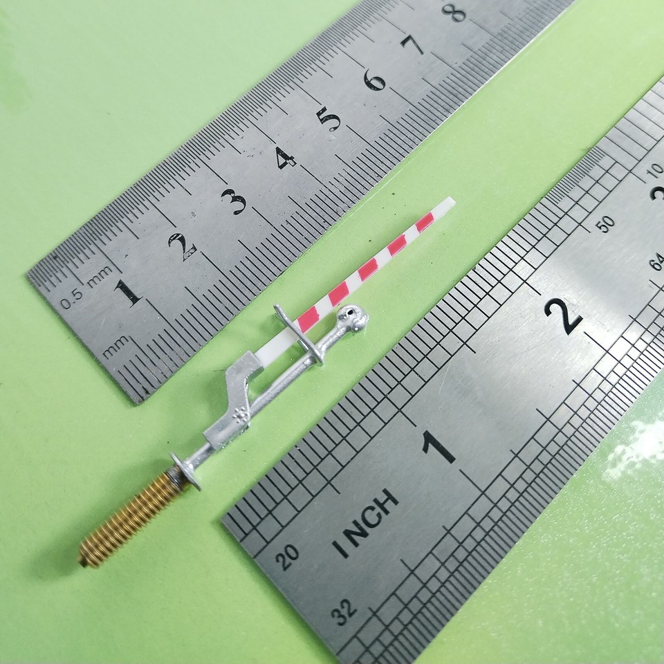 2 x N scale model railroad grade crossing arm gate stop lever sign ...