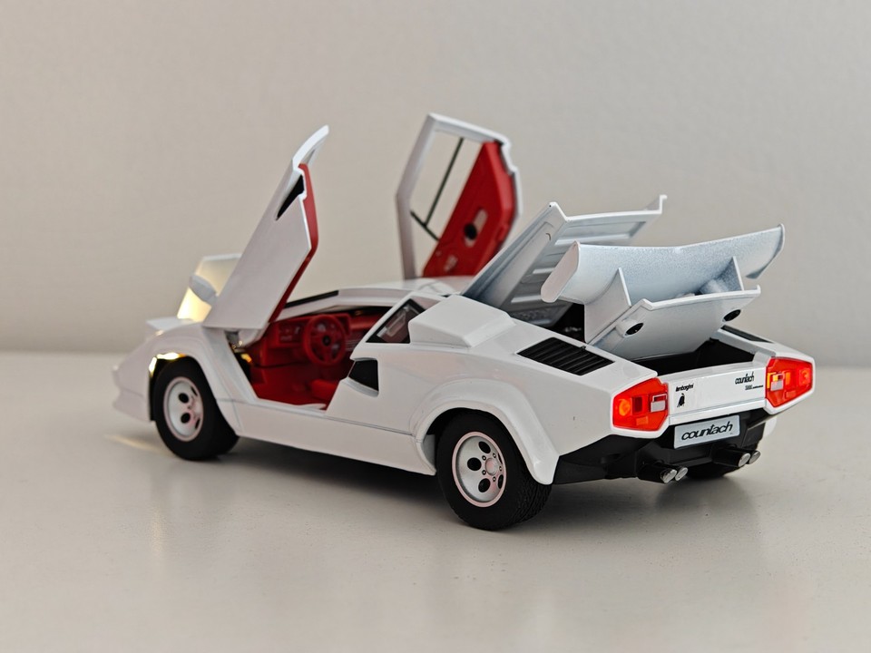 1/24 Lamborghini Countach LP500S Super Car Diecast Model Toy Car Sound ...