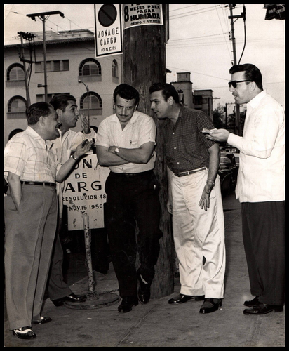CUBAN ACTORS JOKING AT STAR OSVALDO CALVO IN THE STREET CUBA 1958 Photo ...