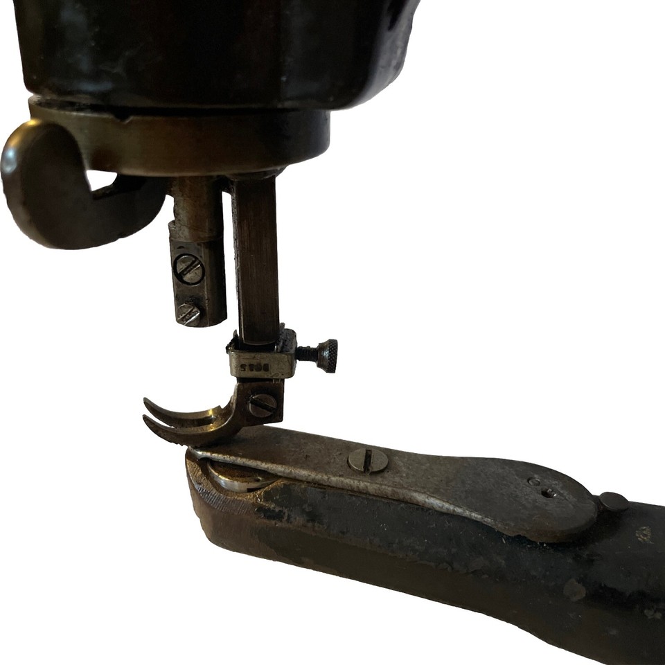 🟩VINTAGE Singer 29-4 Industrial Leather Cobbler Sewing Machine 🟩 | eBay