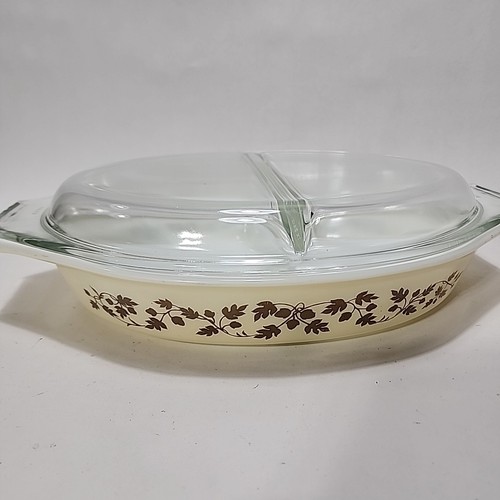 Vintage Pyrex Gold Leaf Acorn Divided Casserole Dish 1-1/2 Quart With ...