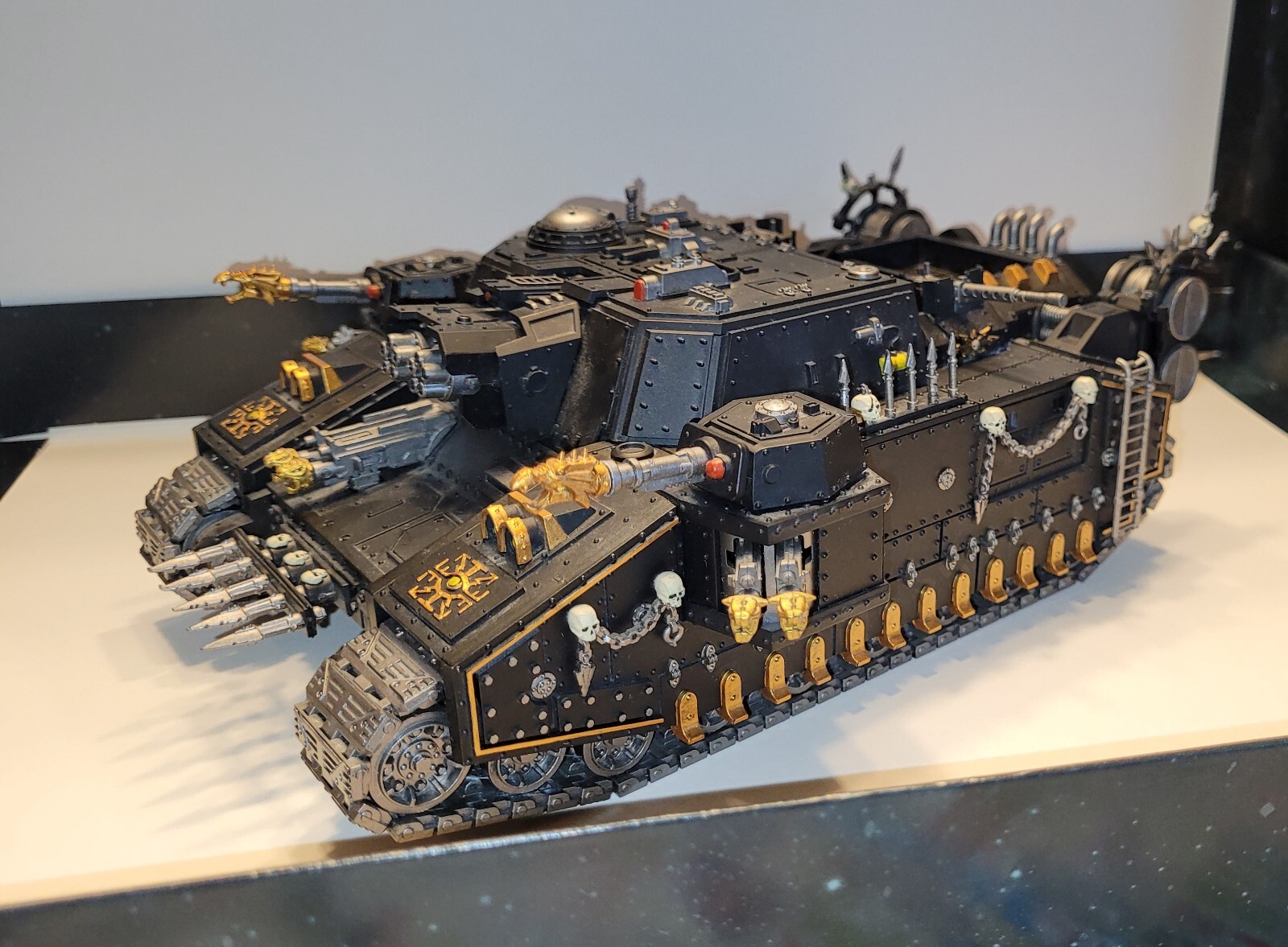 Painted Warhammer 40k Chaos Baneblade Stormlord $250 OBO | eBay