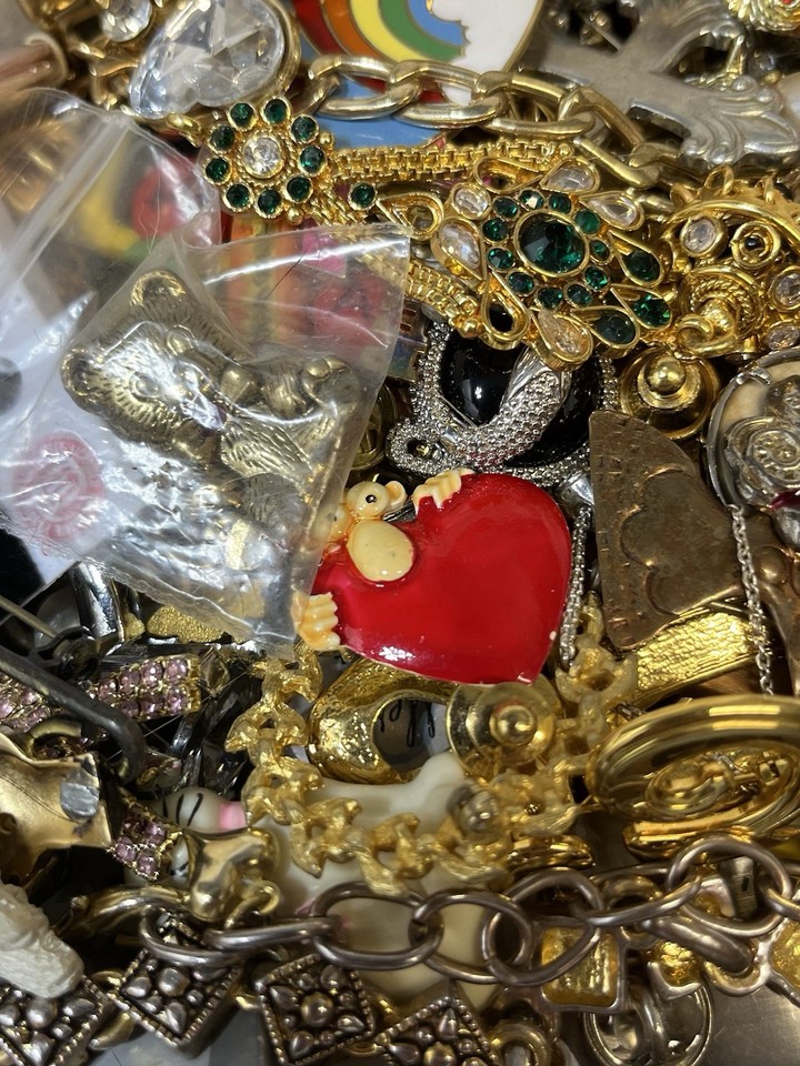 VTG to Now Costume Estate Jewelry Junk Drawer Lot Wearable & Craft 3 ...